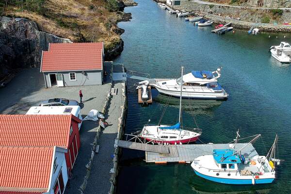 Fitjar, Hordaland, Norge, Sommerhus 07379, 12 personer, Spabad